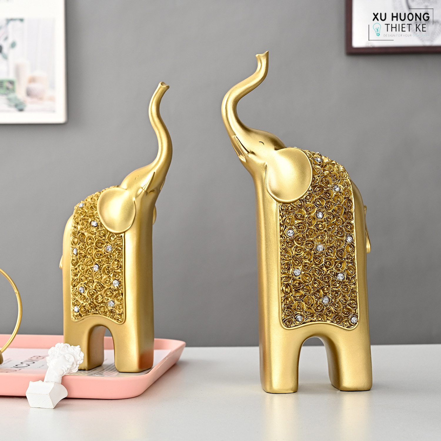 Tượng voi phong thủy Philip Edore (Vàng)